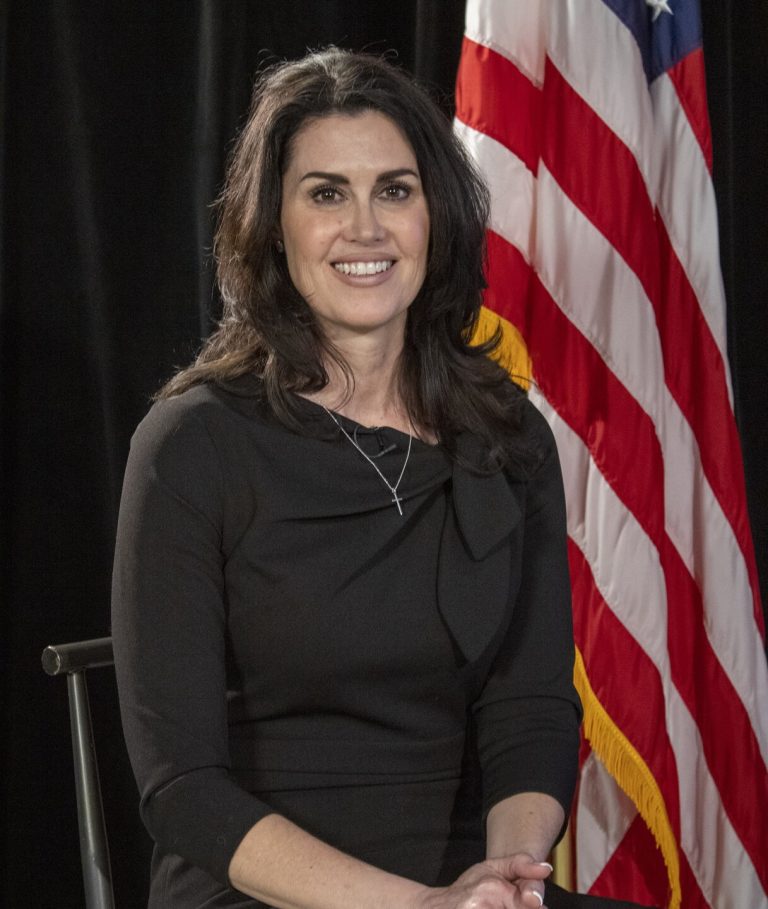 Judge Jennifer Dorow Wiki, Net Worth, Biography, Age, Husband, and ...